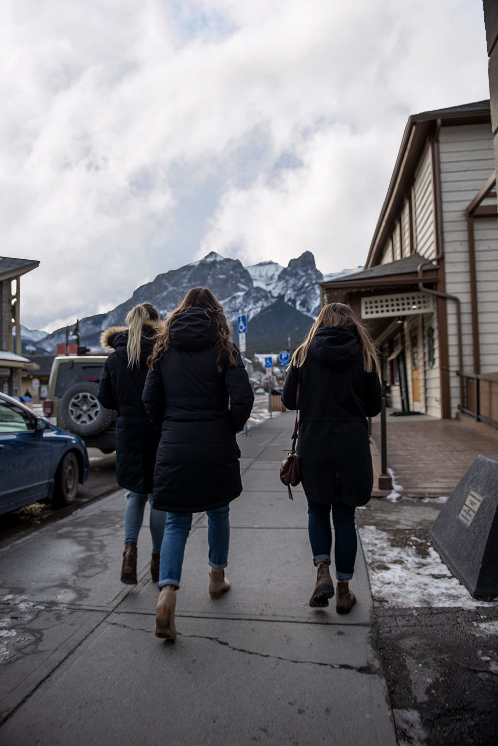 Where to Shop for the Holidays in Canmore - Visit Downtown Canmore