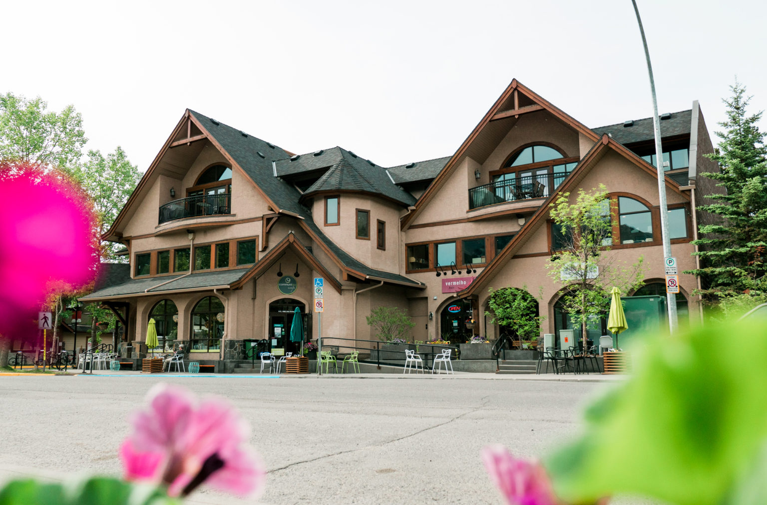 Welcome to 10th Street, Downtown Canmore! - Visit Downtown Canmore